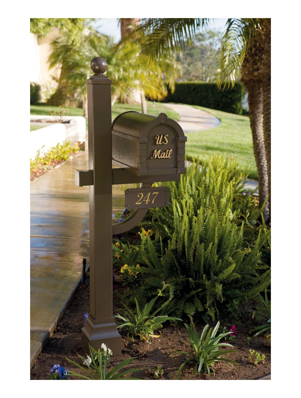 Signature Keystone Series Mailbox and Deluxe Post Packages